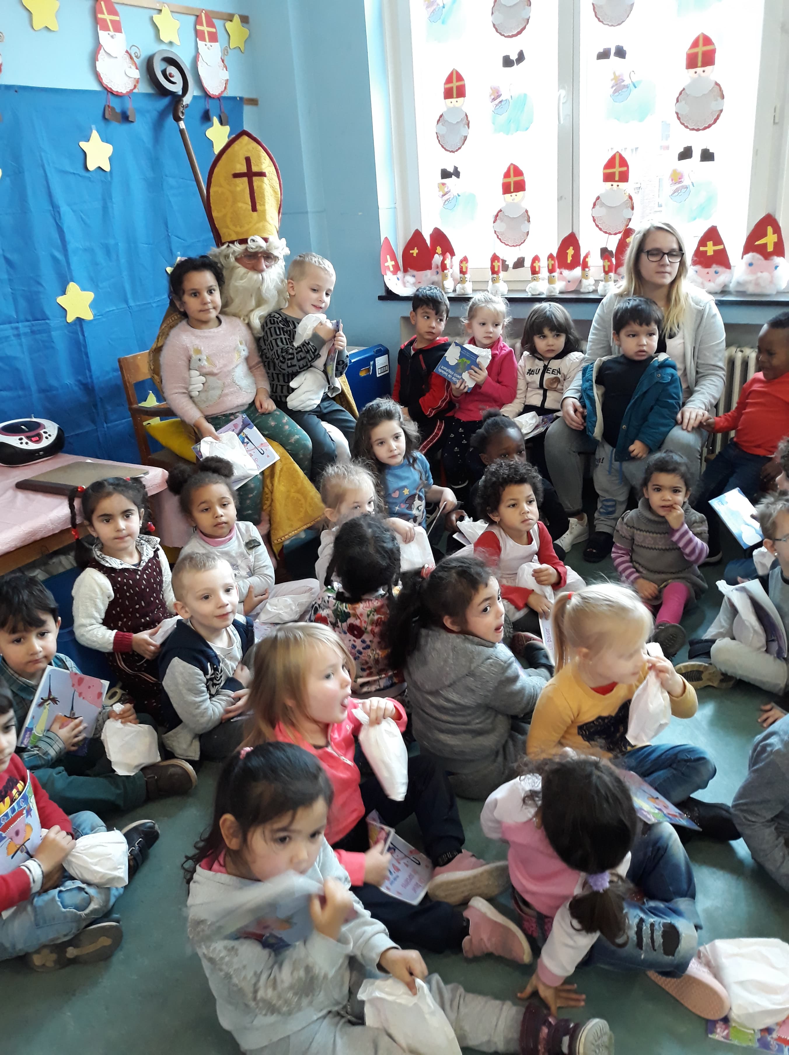 Merci saint Nicolas ;) – Ecole fondamentale Sainte-Claire Verviers